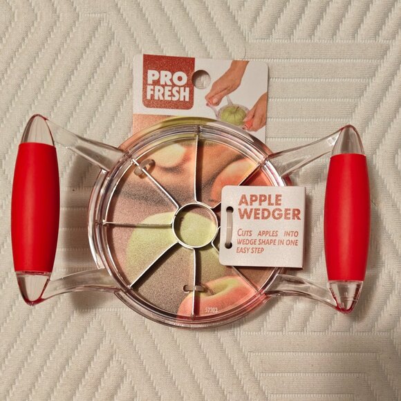 Pro Fresh | Kitchen | Pro Fresh Apple Wedger Red Handles | Poshmark